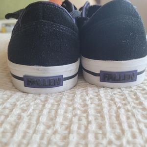 Fallen | Shoes | Jamie Thomas Fallen Shoes | Poshmark